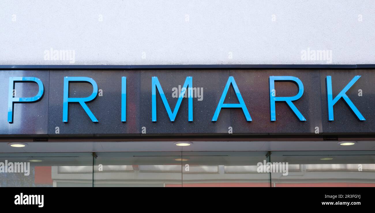 Sign and Logo of Primark Stock Photo - Alamy