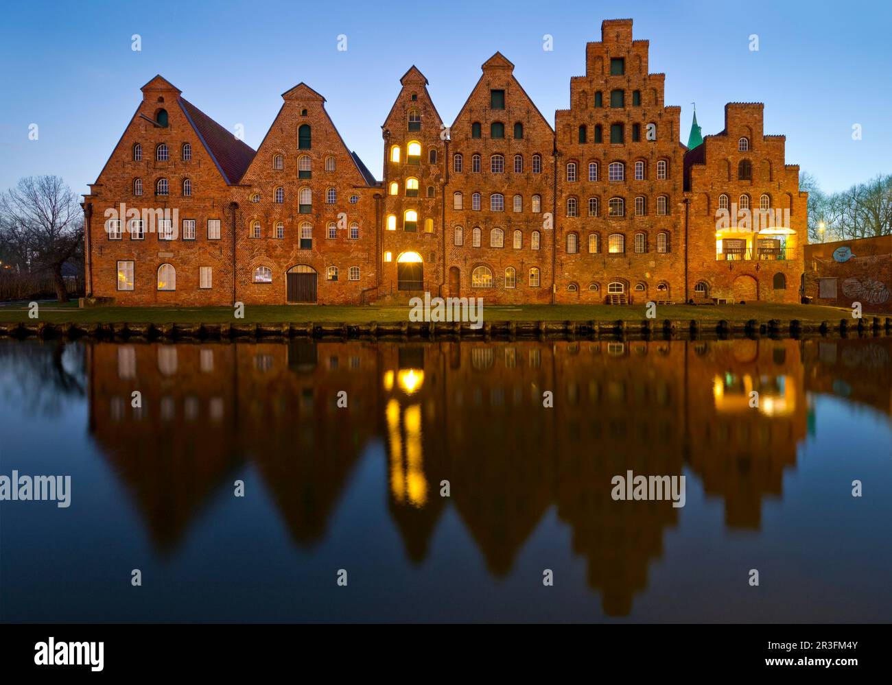 The historic salt warehouses on the Obertrave in the evening, Luebeck ...