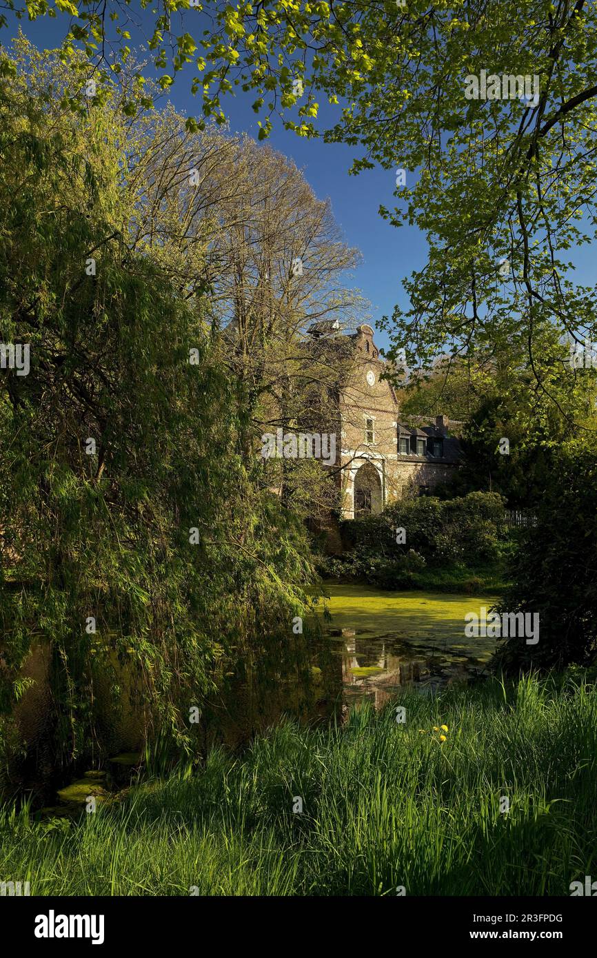 Graefte with Neersen Castle, Willich, Lower Rhine, North Rhine ...