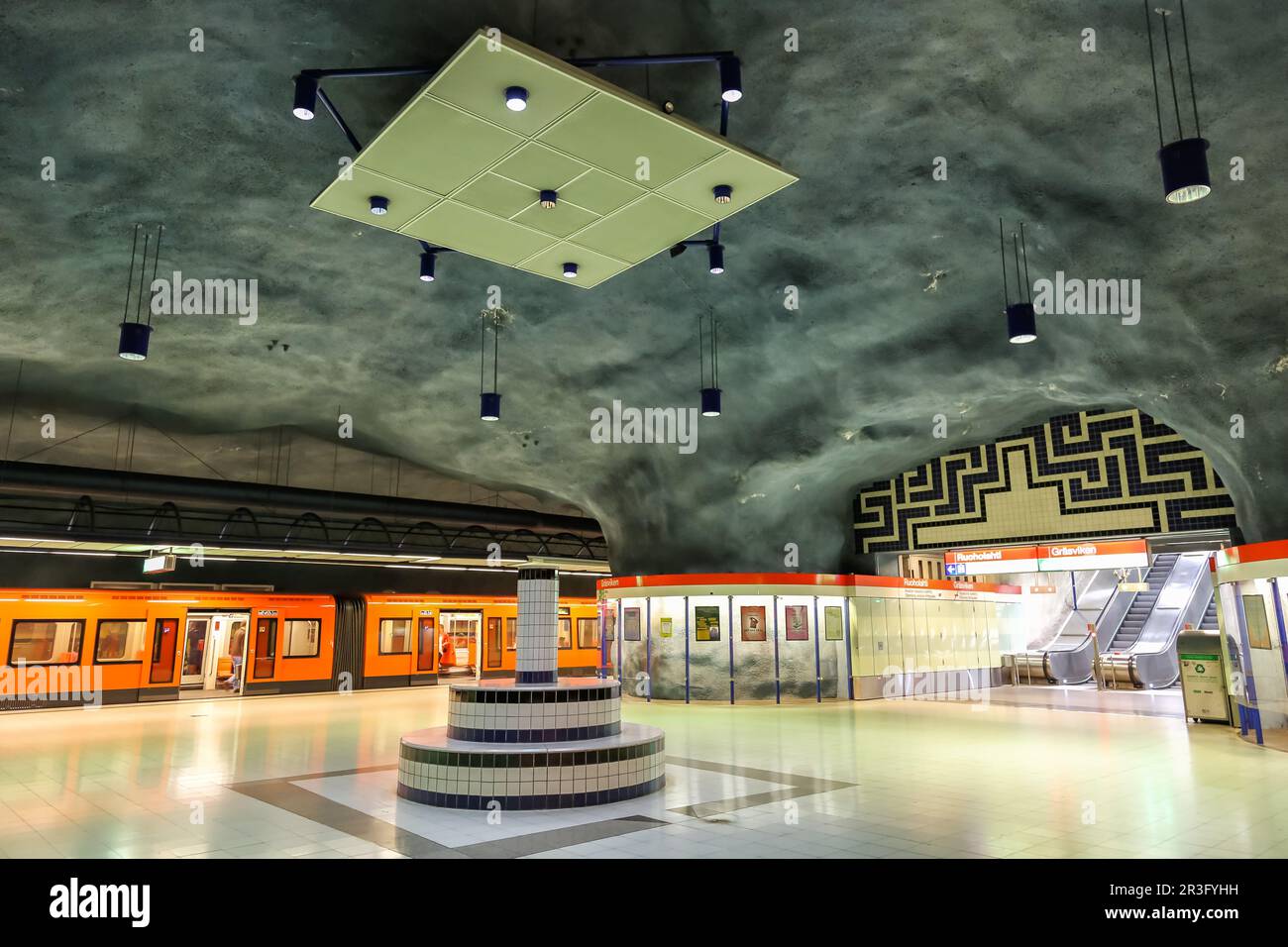 Helsinki Metro metro station Ruoholahti station in Finland Stock Photo ...