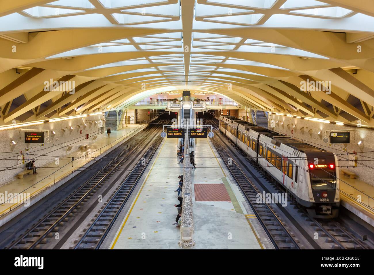 Metro Valencia metro station stop Alameda station in Spain Stock Photo ...