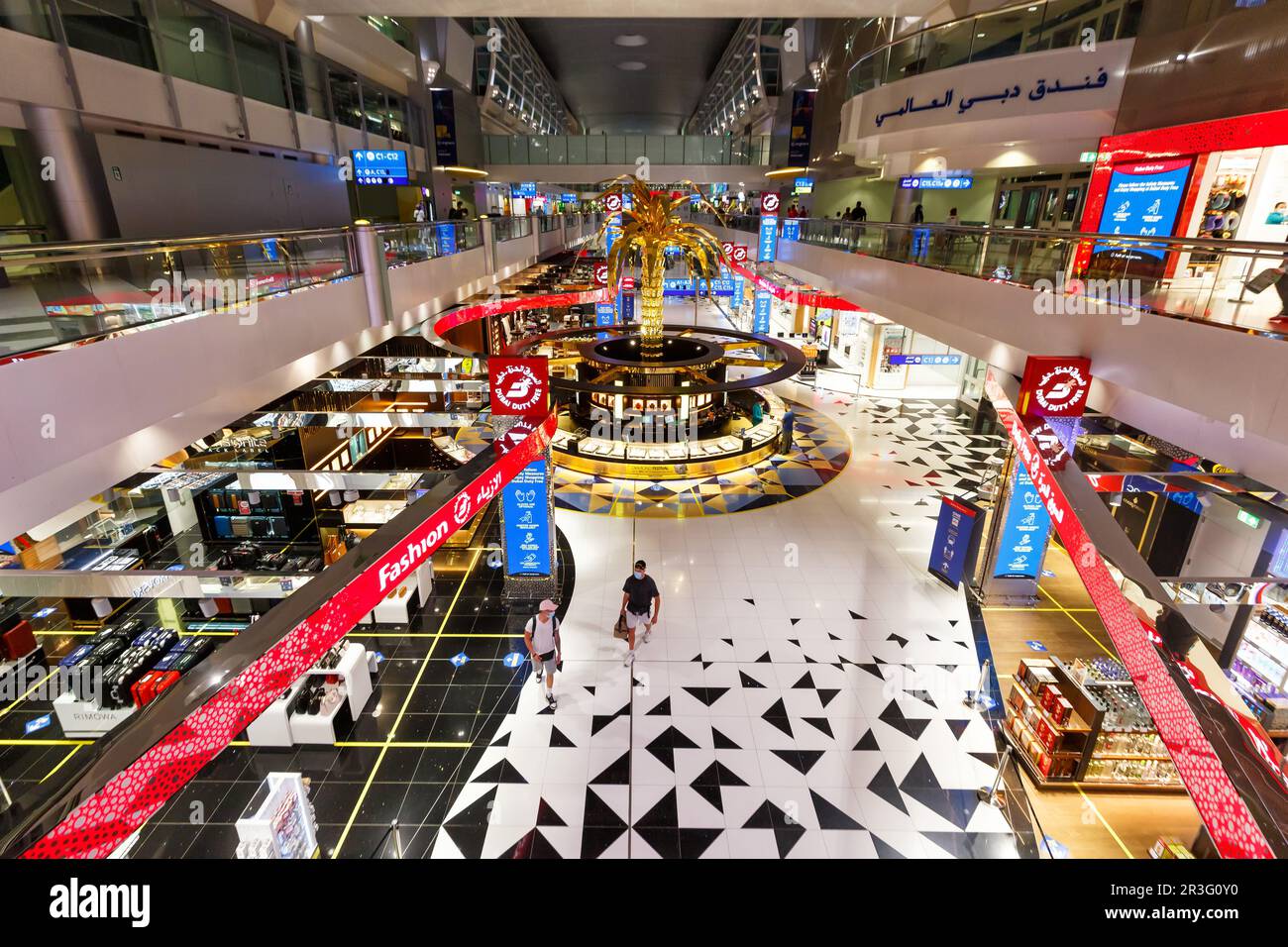Flughafen Dubai International Airport Terminal Concourse C DXB Stock ...