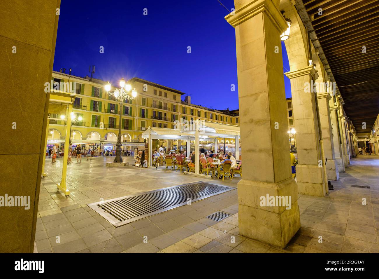 plaza mayor, Palma, Mallorca, balearic islands, Spain Stock Photo - Alamy
