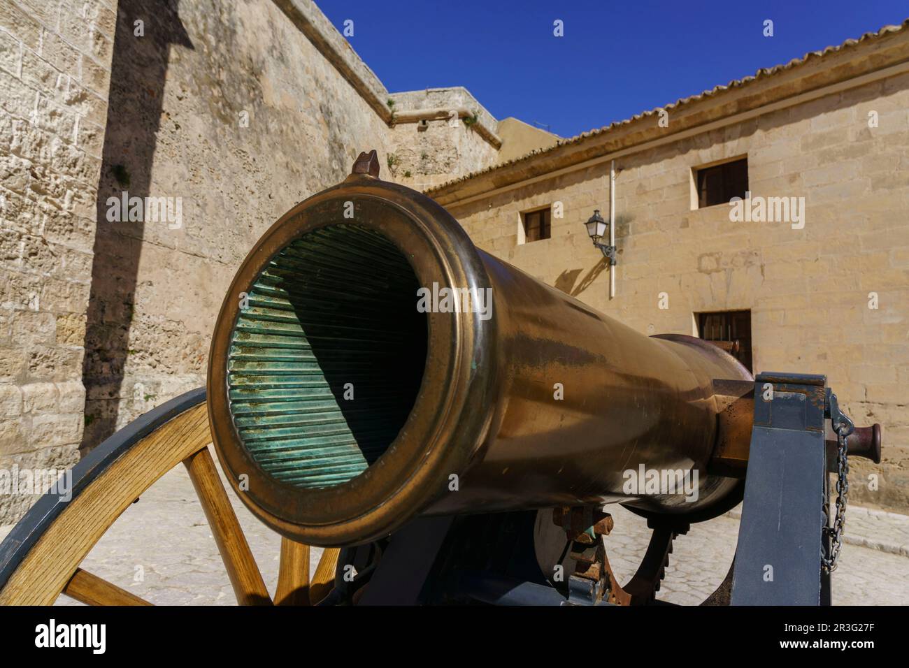 mortar cannon 210mm, 19th Century, Castle of San Carlos, seventeenth ...
