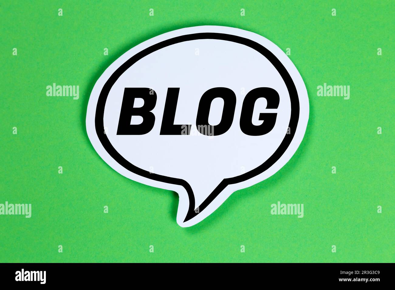 Blog in speech bubble communication concept talk Stock Photo - Alamy