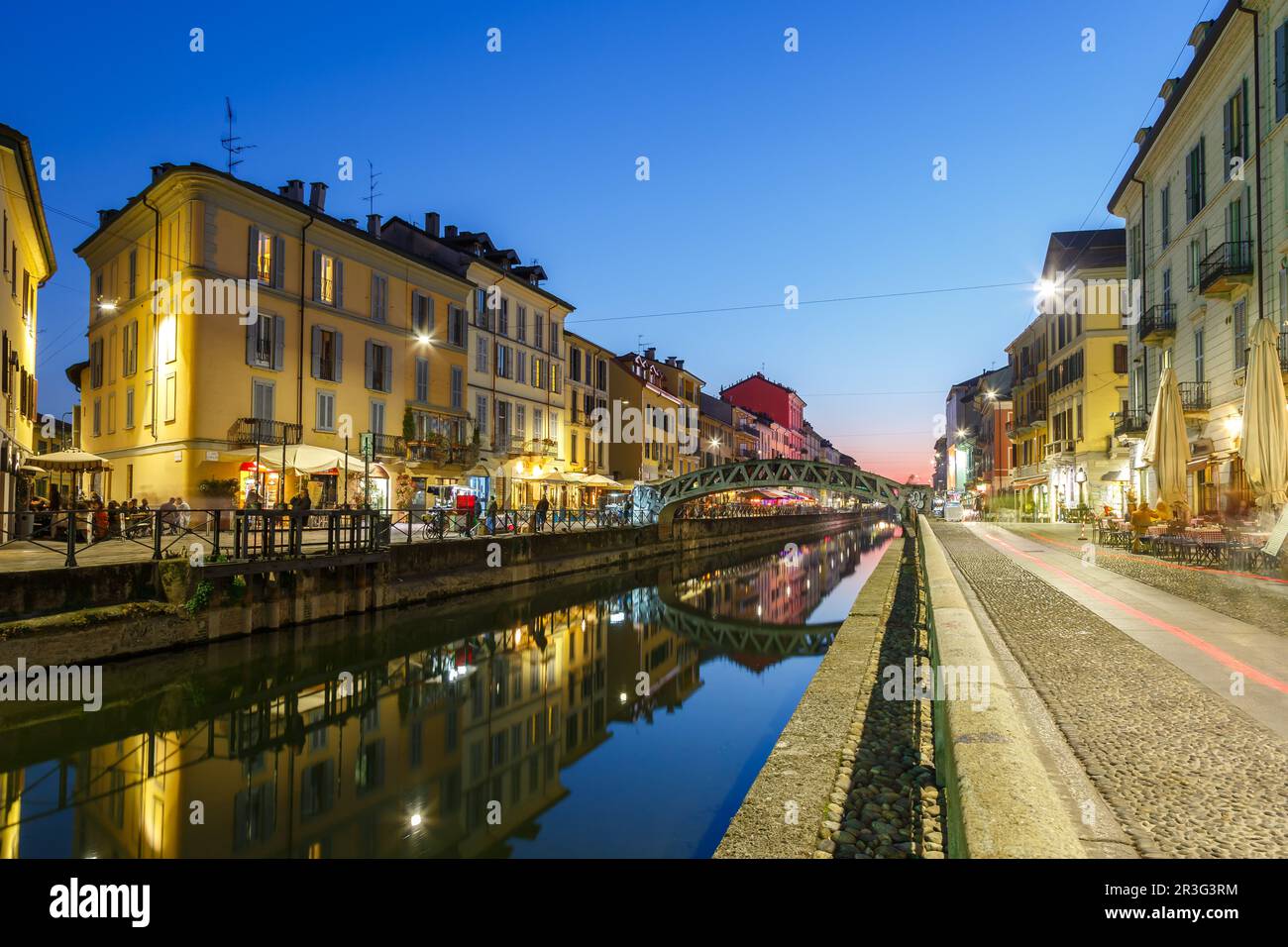 Milan Navigli Milano restaurant and bar neighborhood vacation travel ...