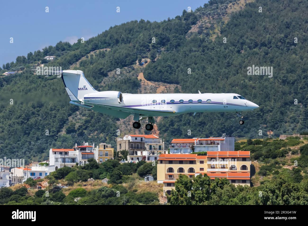 Gulfstream G550 aircraft Skiathos airport in Greece Stock Photo - Alamy