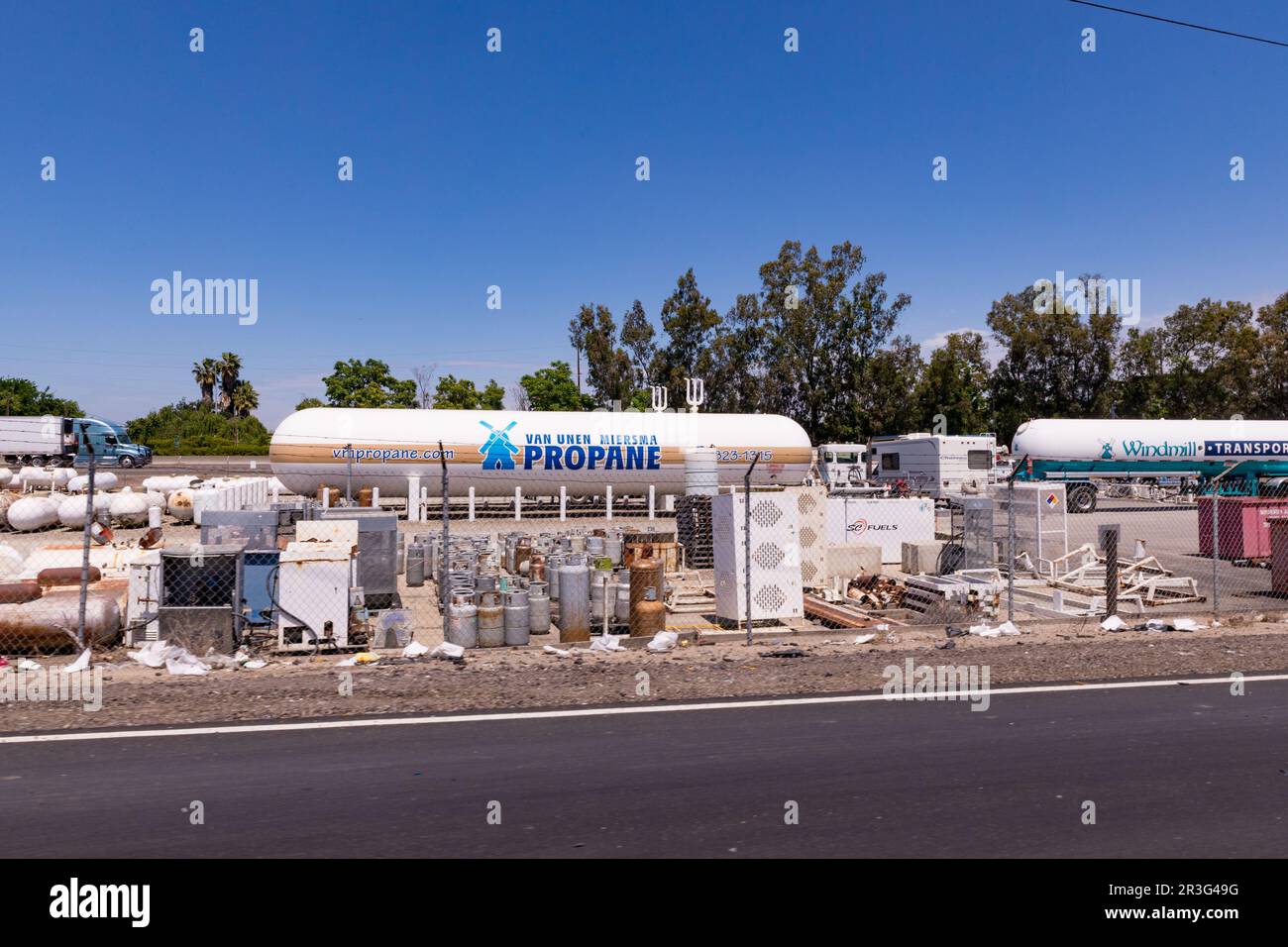 Propane company hi-res stock photography and images - Alamy