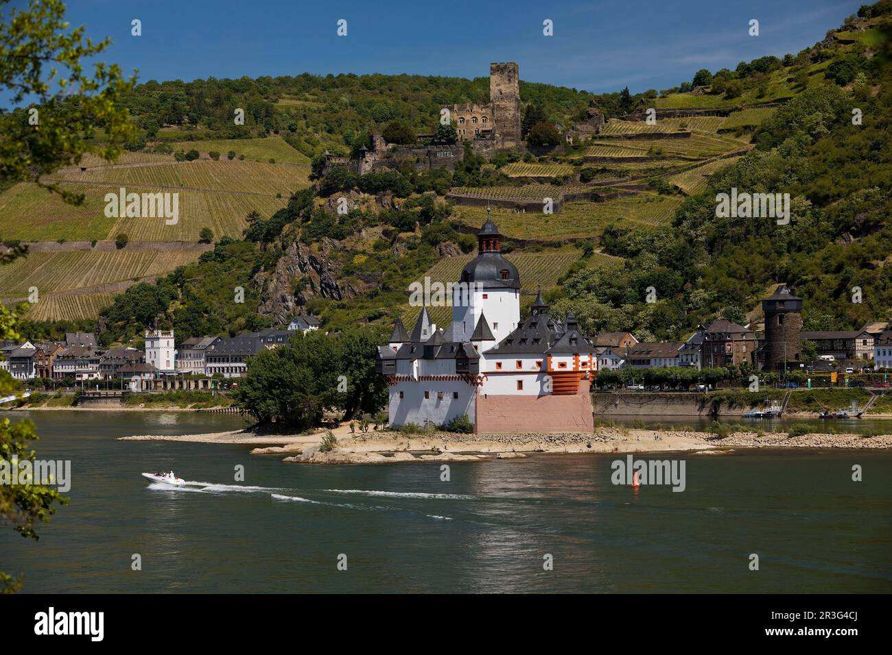 Gutenfels Castle and Pfalzgrafenstein Castle, Upper Middle Rhine Valley ...