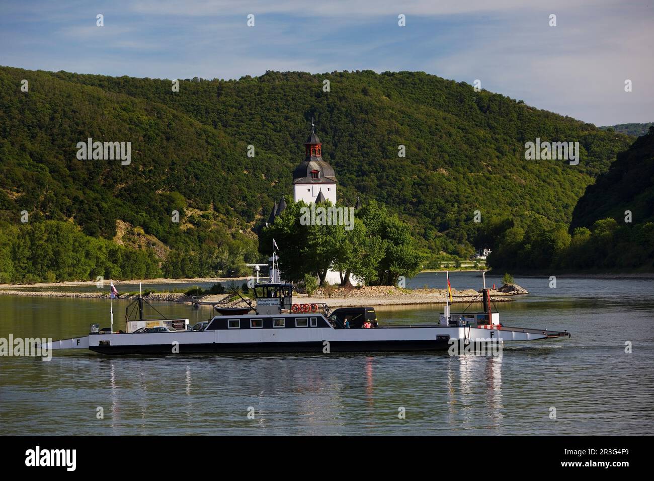 Pfalzgrafenstein Castle with ferry across the Rhine, Upper Middle Rhine ...