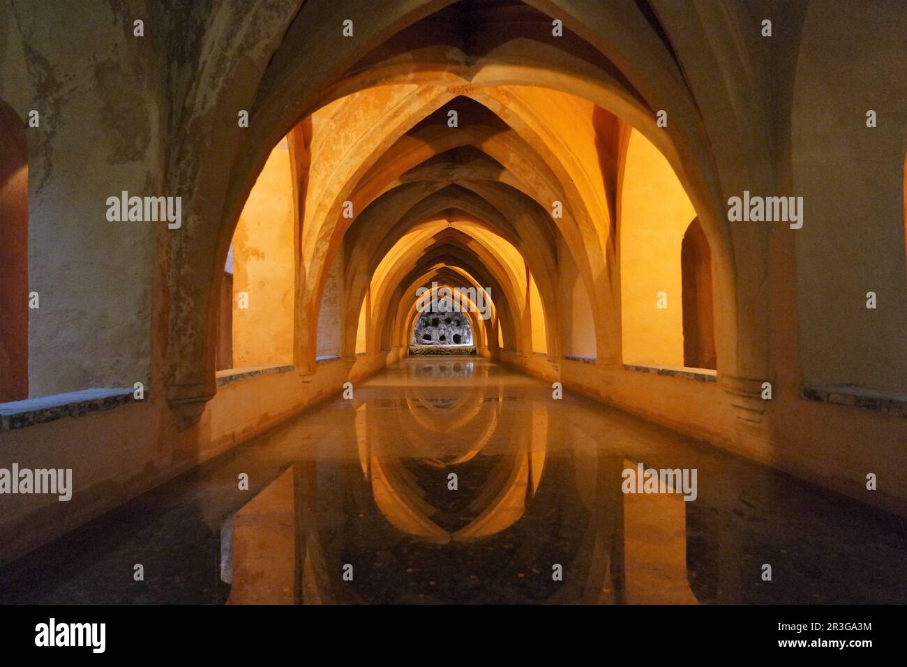 Arab bath, Alcazar Seville Stock Photo - Alamy