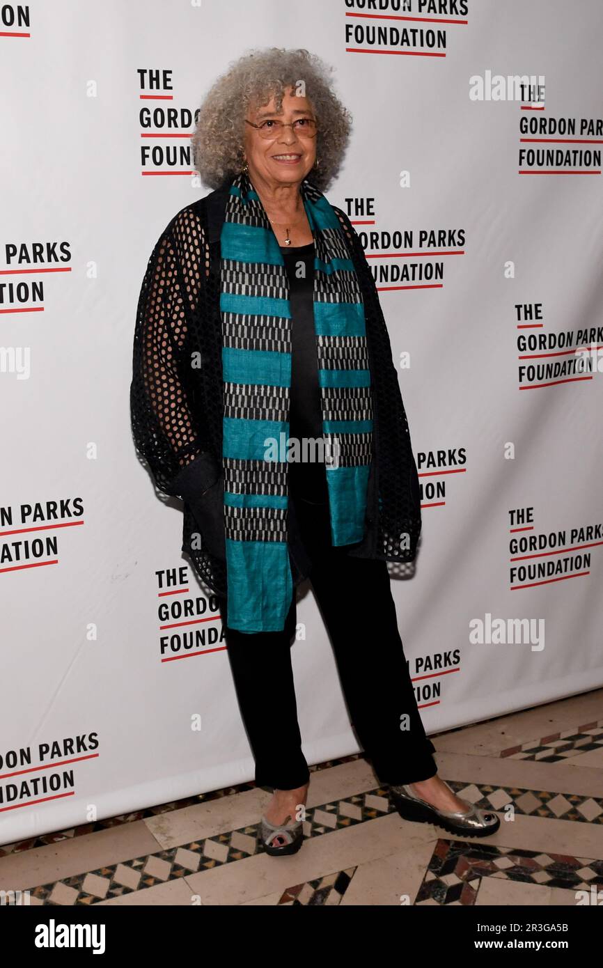 New York, USA. 23rd May, 2023. Angela Davis walking the red carpet at ...