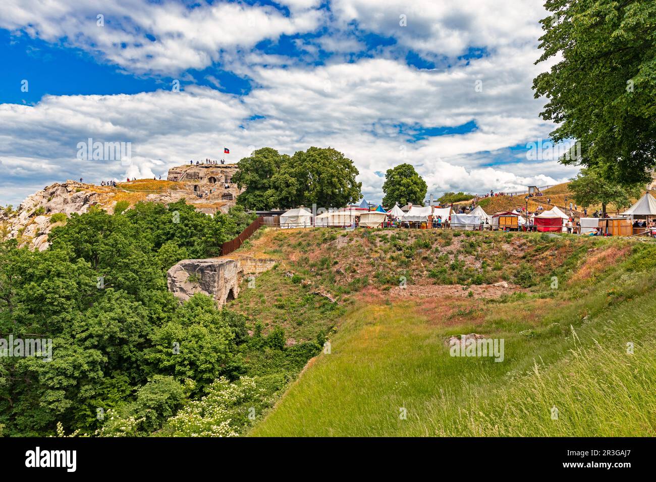 Castles and fortresses in the district of Harz Blankenburg castle ruins ...