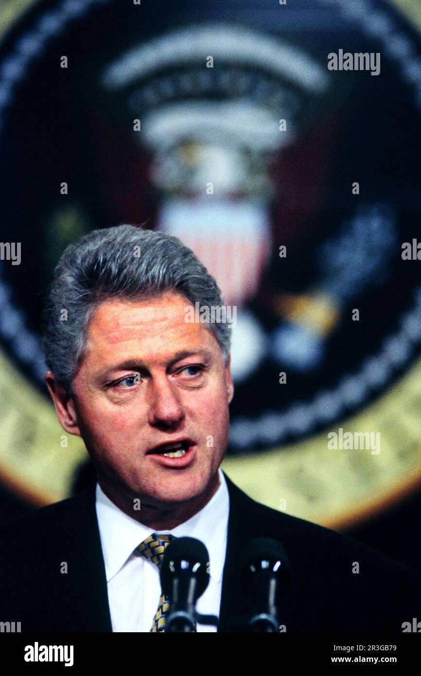 President William Clinton making announcement on cabinet appointments ...