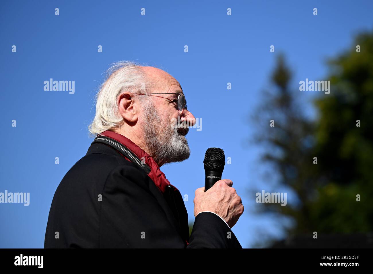 Richard Assange, the father of imprisoned journalist, publisher and ...