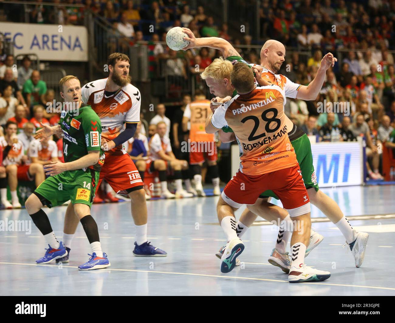 Andreas Bornemann (Hamm,28) and Magnus Saugstrup (SCM,23) HBL Liqui ...