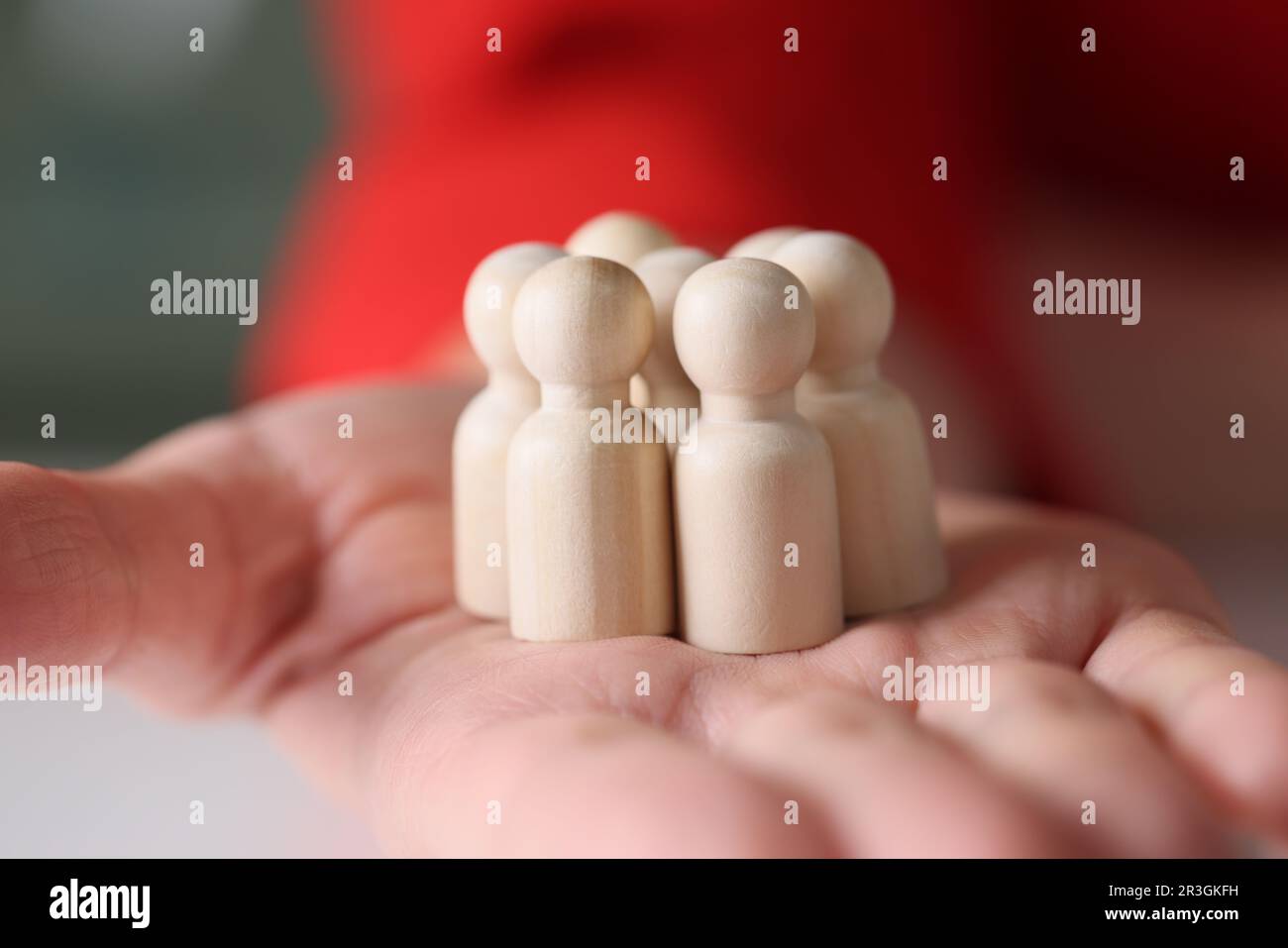 Wooden family figures stand hi-res stock photography and images - Alamy