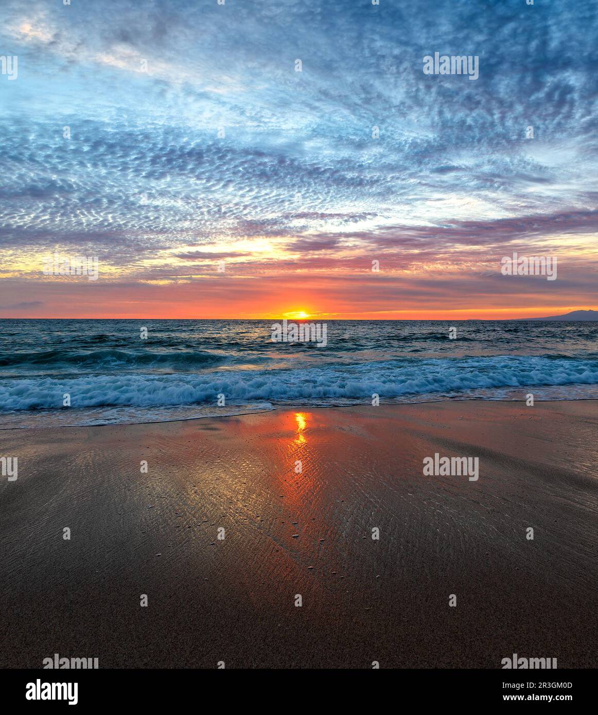 Very high resolution vertical hi-res stock photography and images - Alamy