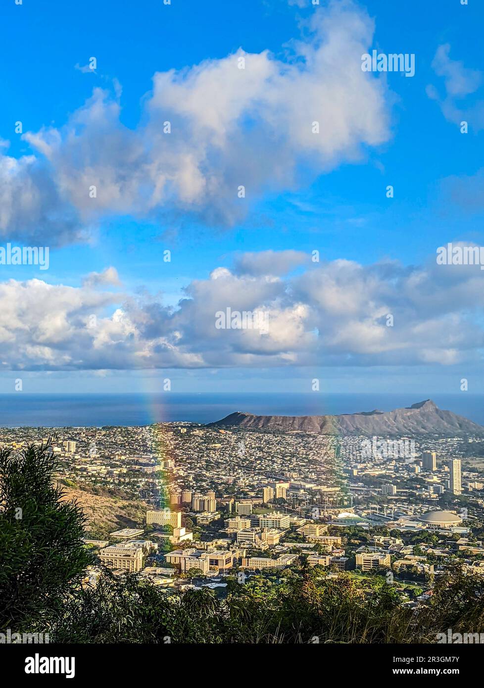 Waikiki and Honolulu from Tantalus Overlook on Oahu Stock Photo - Alamy
