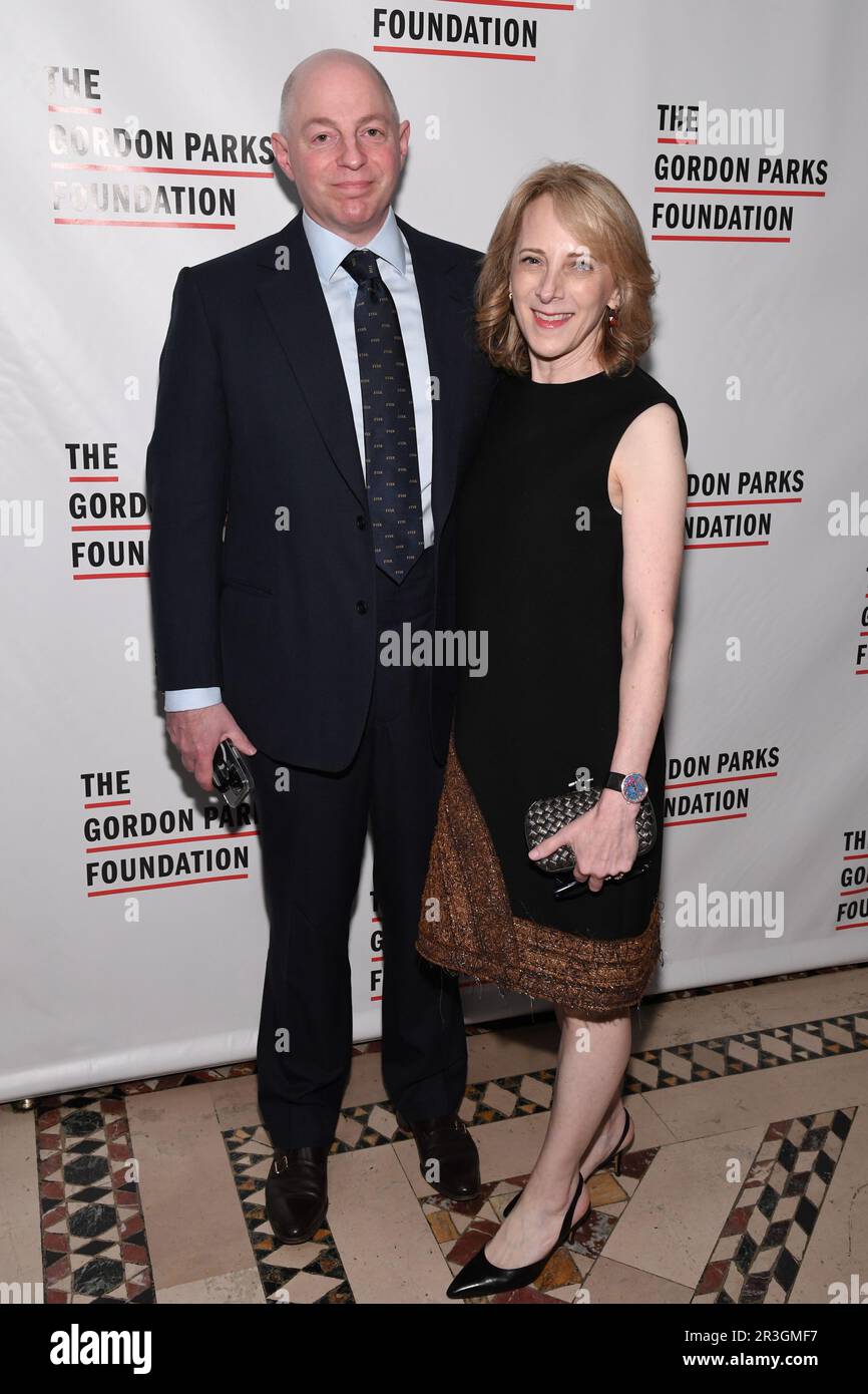 New York, USA. 23rd May, 2023. Ed Zimmerman and Betsy Zimmerman walking ...