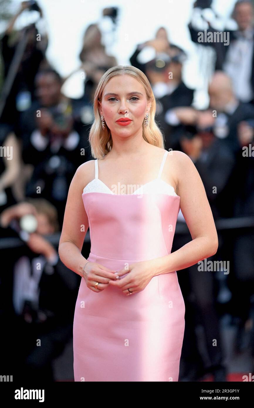 Asteroid city scarlett johansson hi-res stock photography and images ...