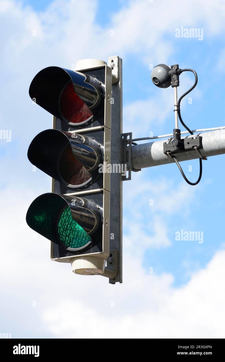 Traffic light with camera for traffic control Stock Photo - Alamy