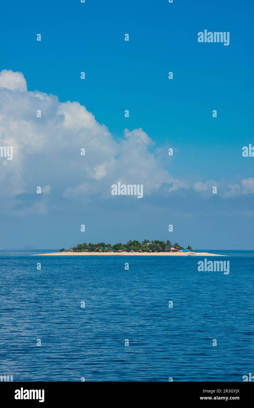 Beautiful South Sea island, Mamanuca islands, Fiji Stock Photo - Alamy