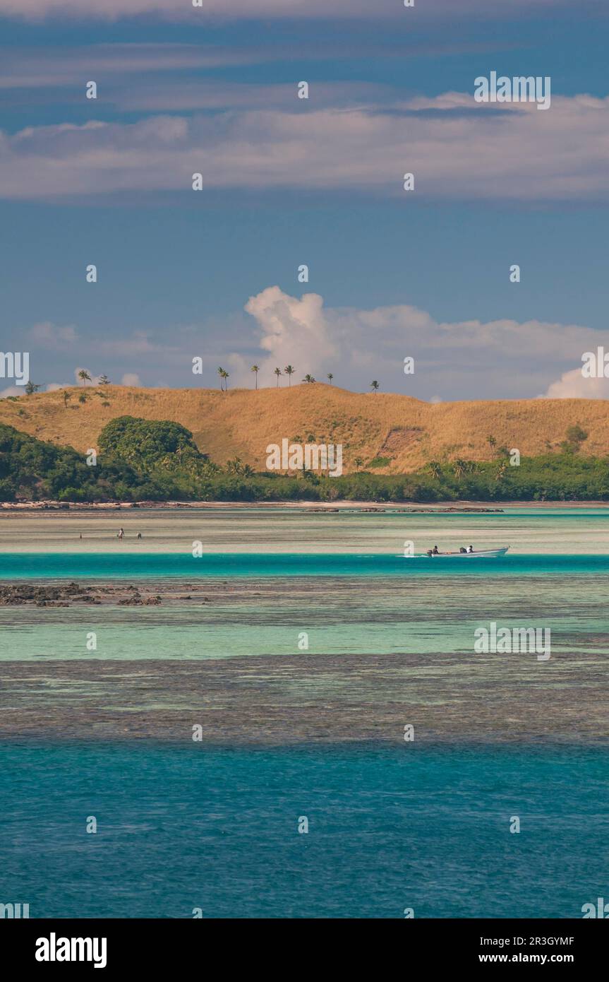 Turquoise water, Yasawas, Fiji, South Pacific Stock Photo - Alamy