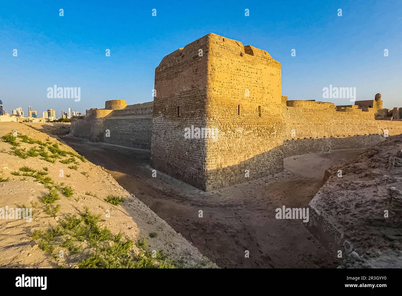 Qal’at al bahrain hi-res stock photography and images - Alamy
