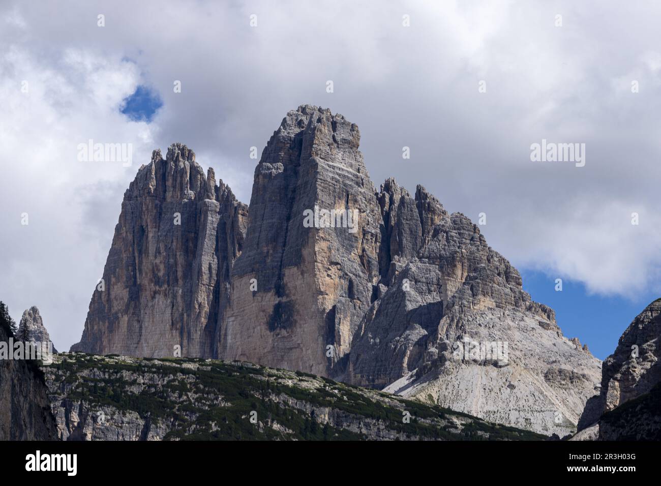 Tre Cime de Lavaredo in Italien Stock Photo - Alamy