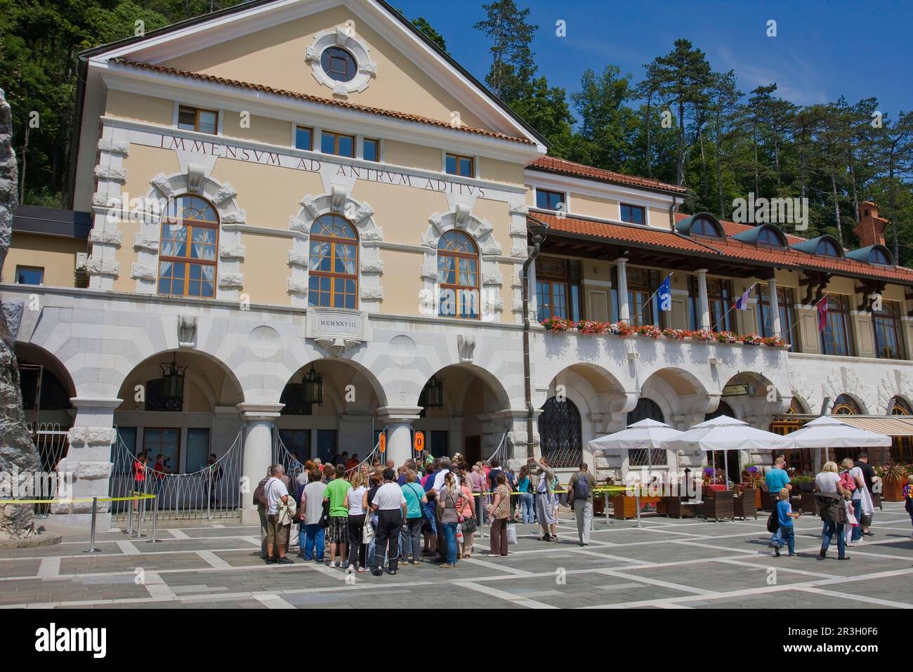 Istiren hi-res stock photography and images - Alamy