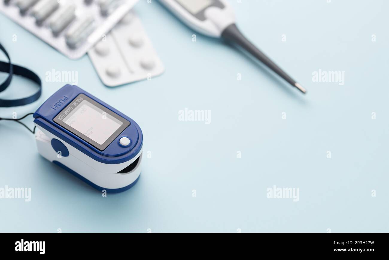 Medical kit for the prevention and treatment of coronavirus. Mask, test ...