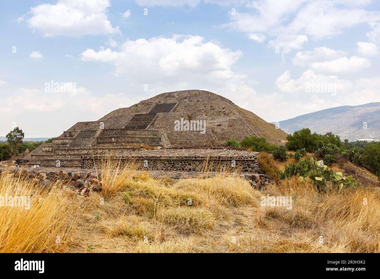 Pyramide de la Luna Mondpyramide Pyramide von Teotihuacan in Mexiko ...