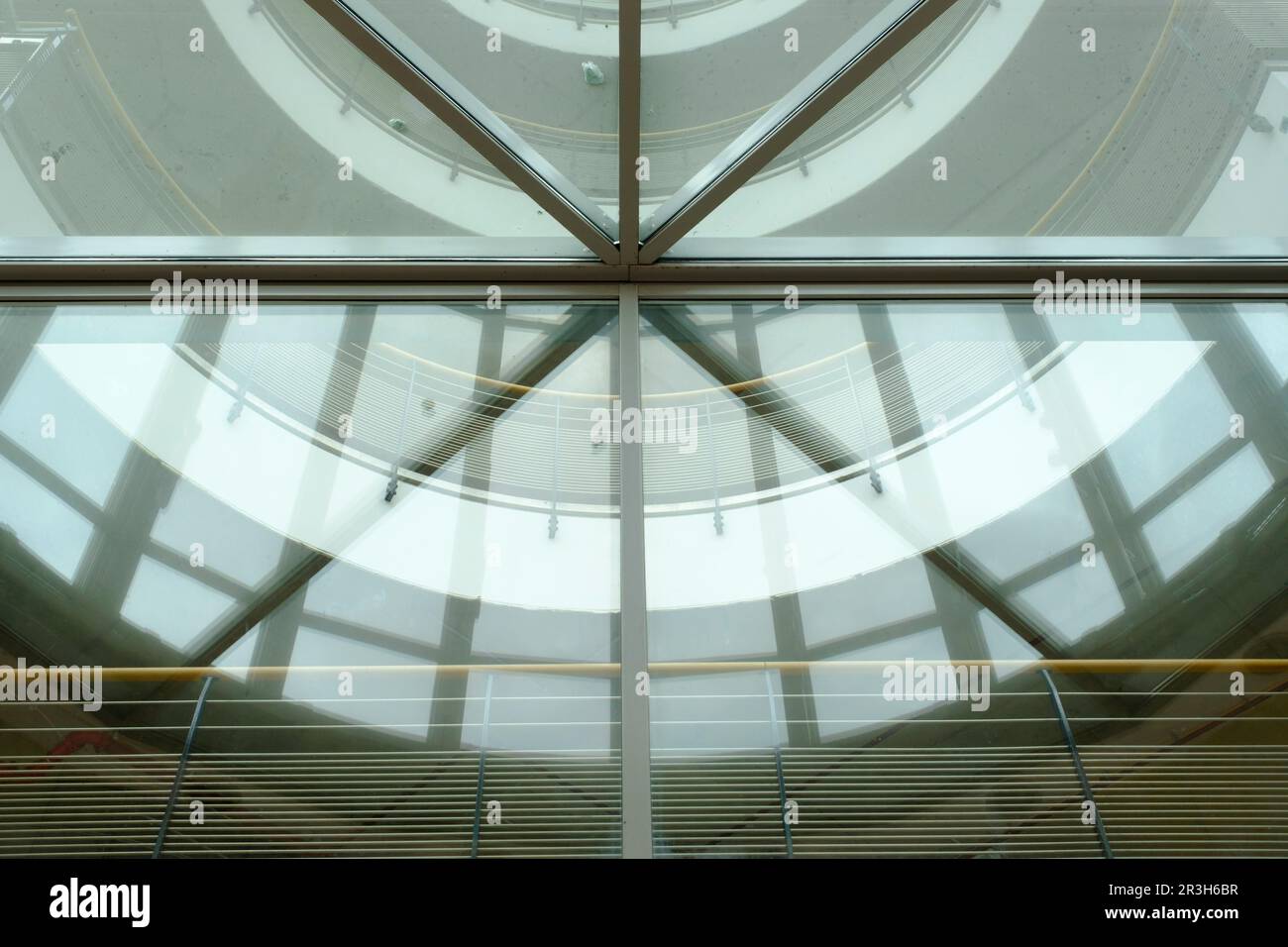 A glass surface hi-res stock photography and images - Alamy