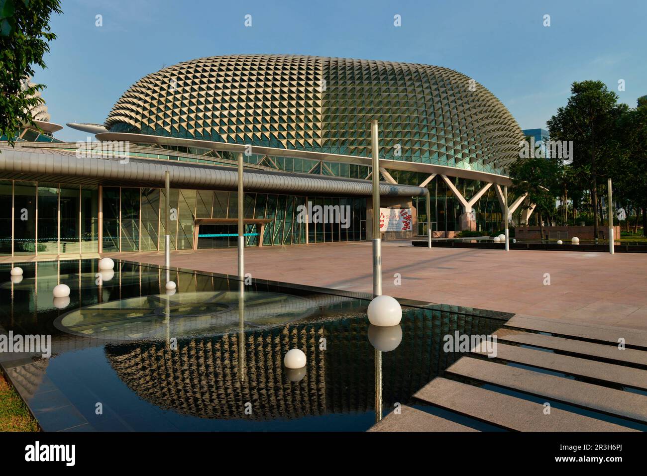 Esplanade Theatres on the Bay, Singapore Stock Photo - Alamy