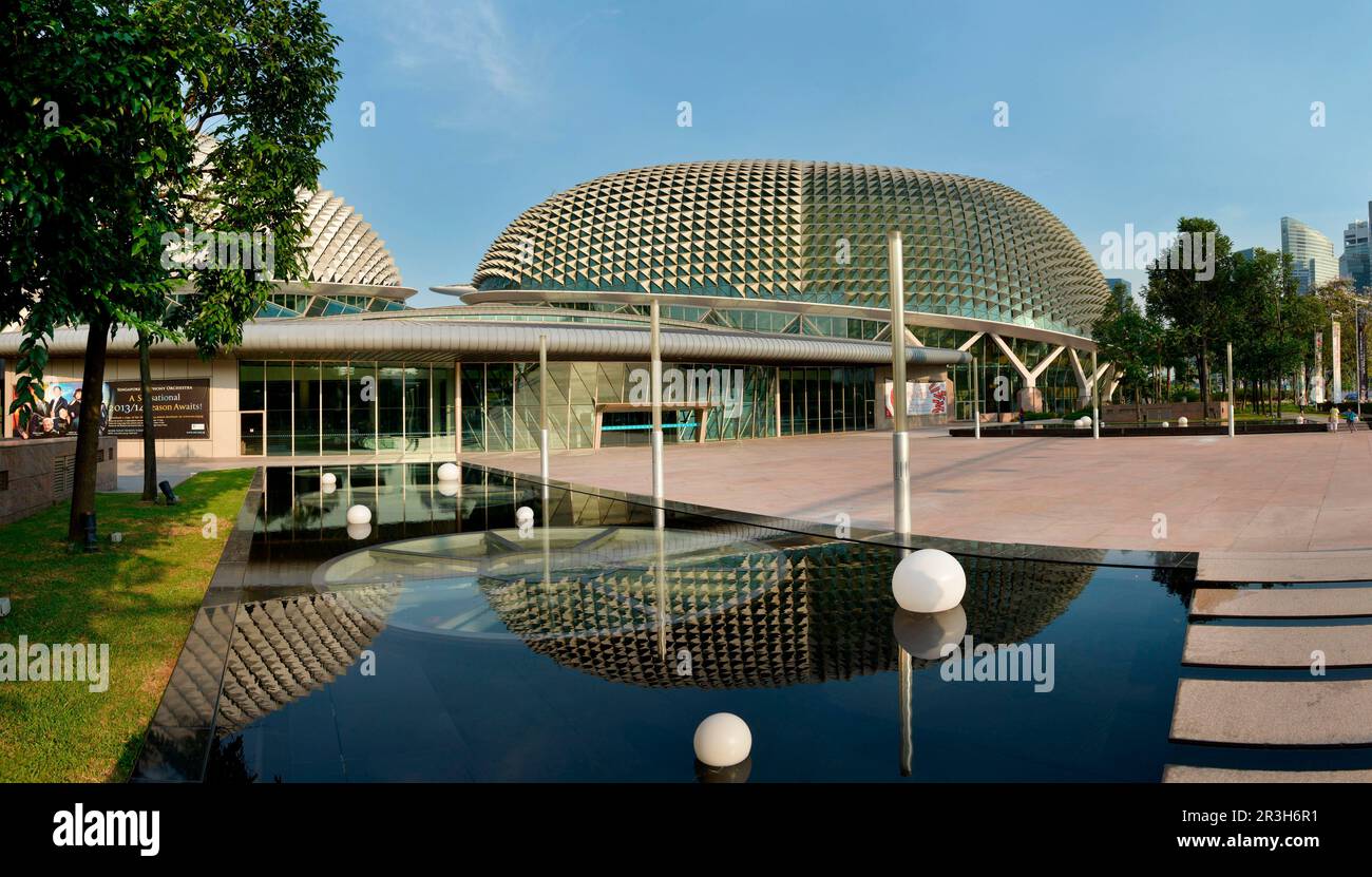 Esplanade Theatres on the Bay, Singapore Stock Photo - Alamy