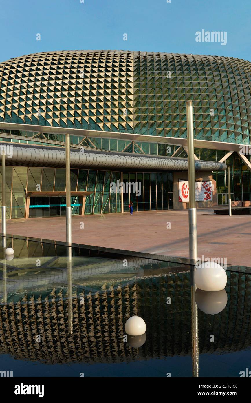 Esplanade Theatres on the Bay, Singapore Stock Photo - Alamy