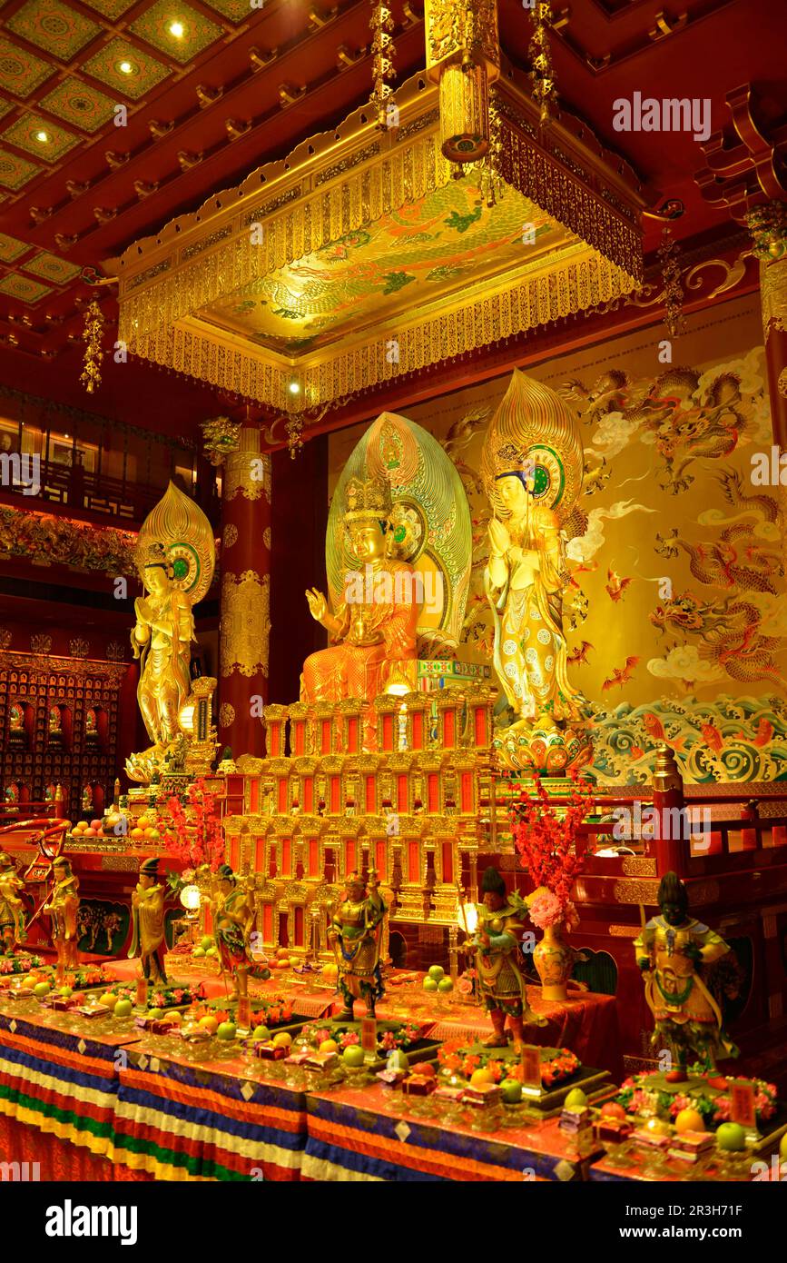 Buddha Tooth Relic Temple, South Bridge Road, Singapore Stock Photo - Alamy