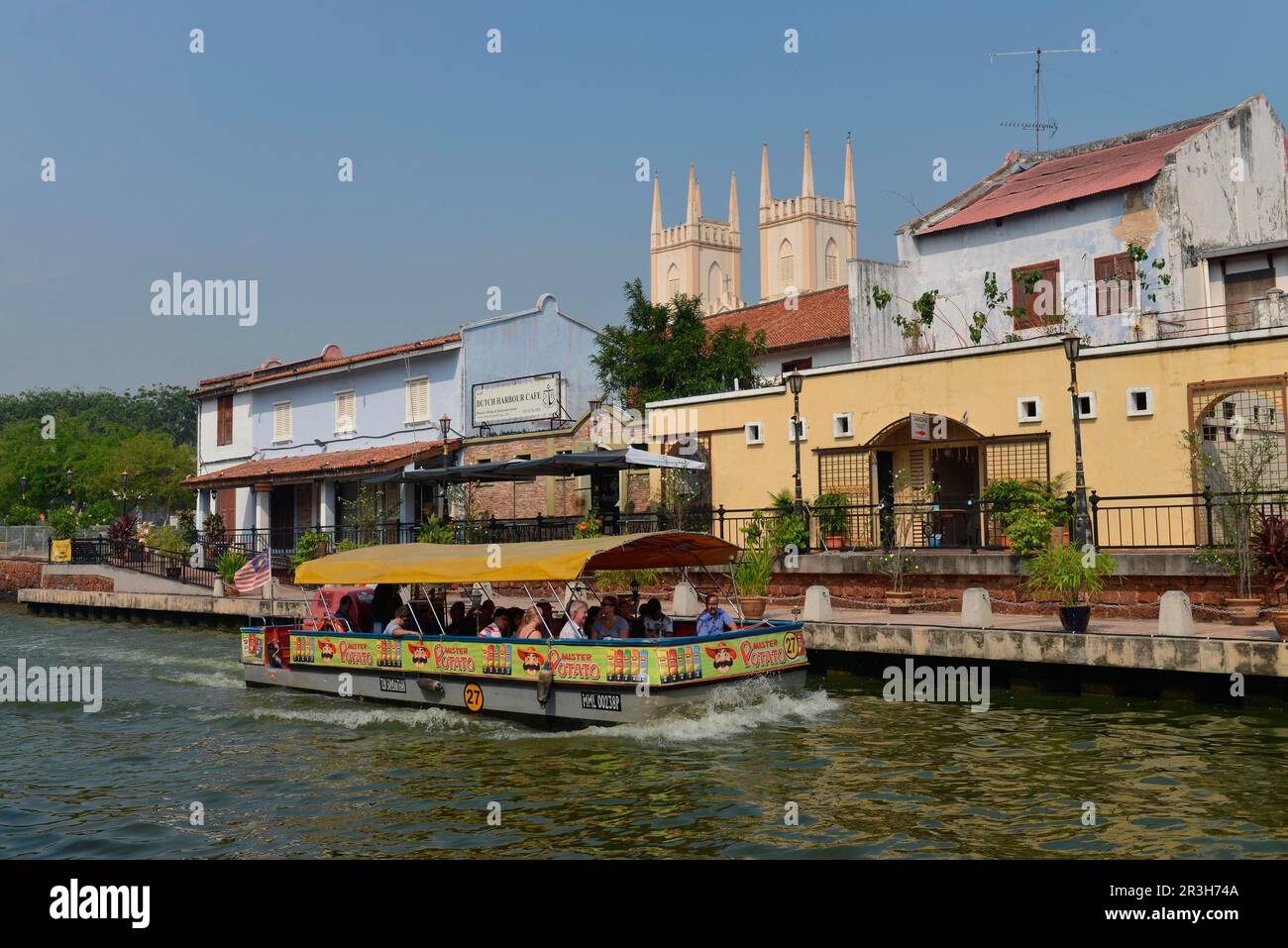 Excursion boat, Old Town, Melaka River, Melaka, Malaysia Stock Photo ...