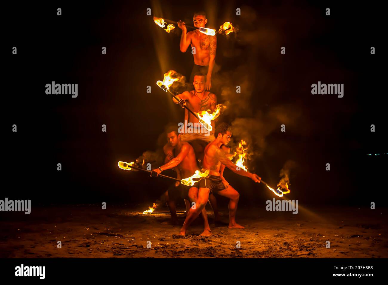 Fire dance viti levu fiji hi-res stock photography and images - Alamy