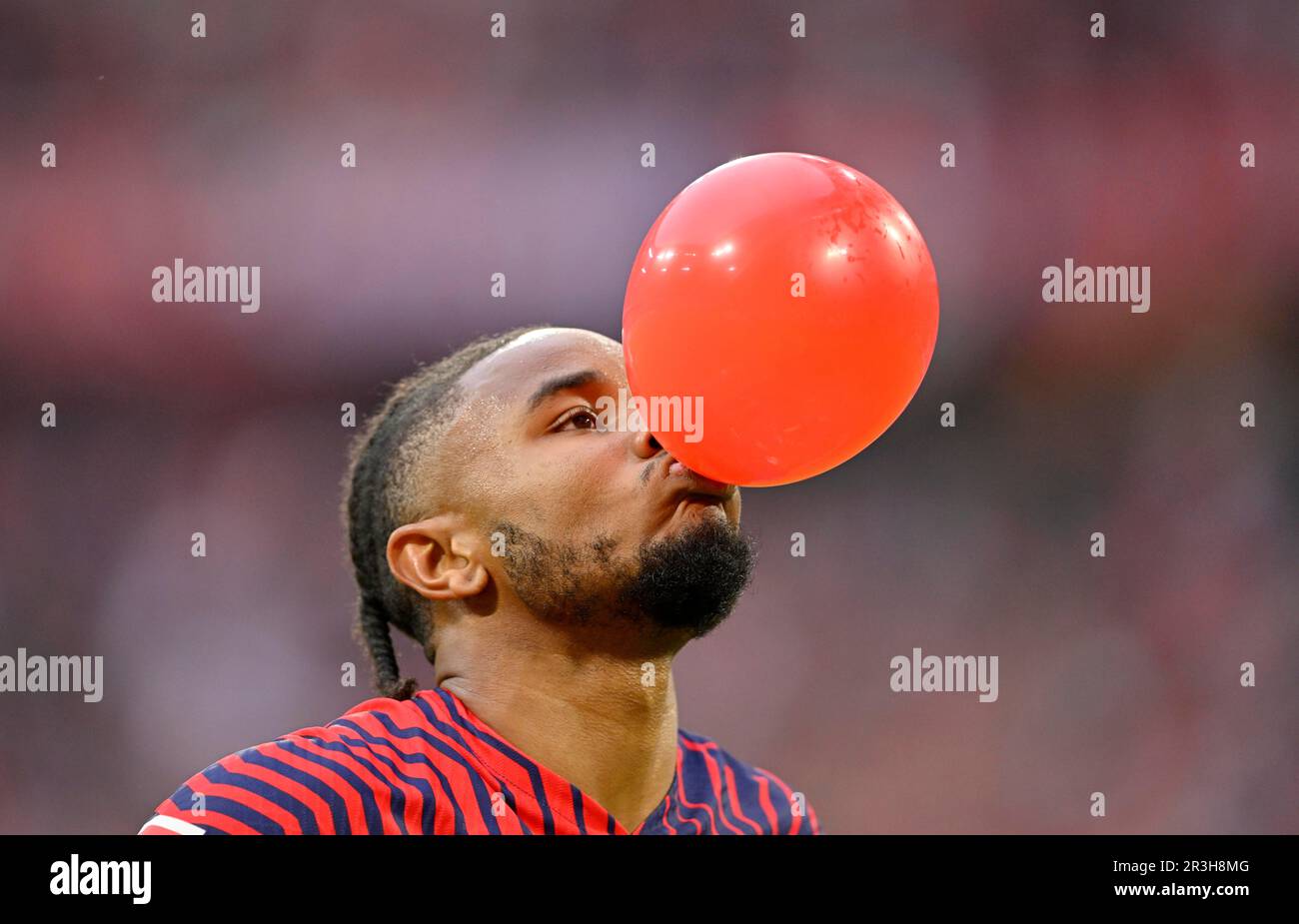 Christopher Nkunku (18) RasenBallsport Leipzig RBL special goal ...