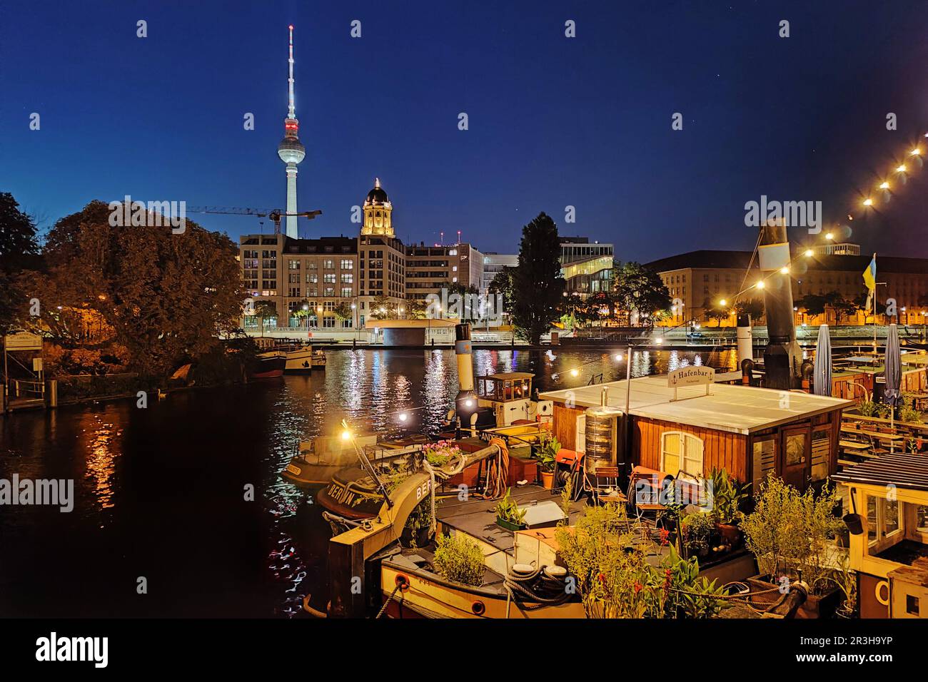 Historic harbor with museum ships and TV tower in the blue hour, Spree ...