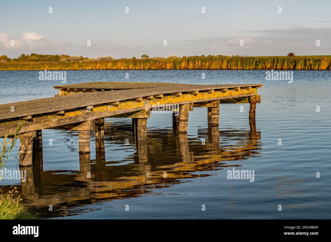 Bokeh wooden bridge hi-res stock photography and images - Alamy