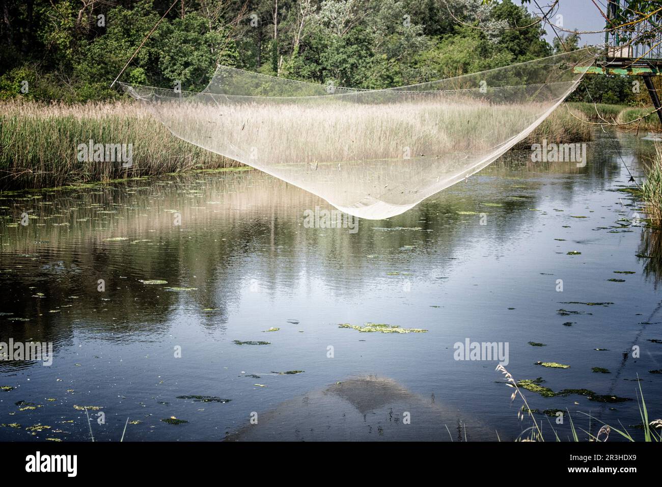 Fishing hut on the lagoon Stock Photo - Alamy