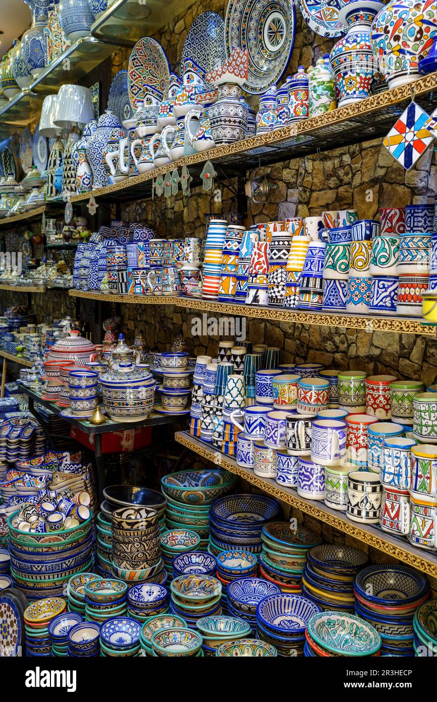 Ceramics shop bali hi-res stock photography and images - Alamy