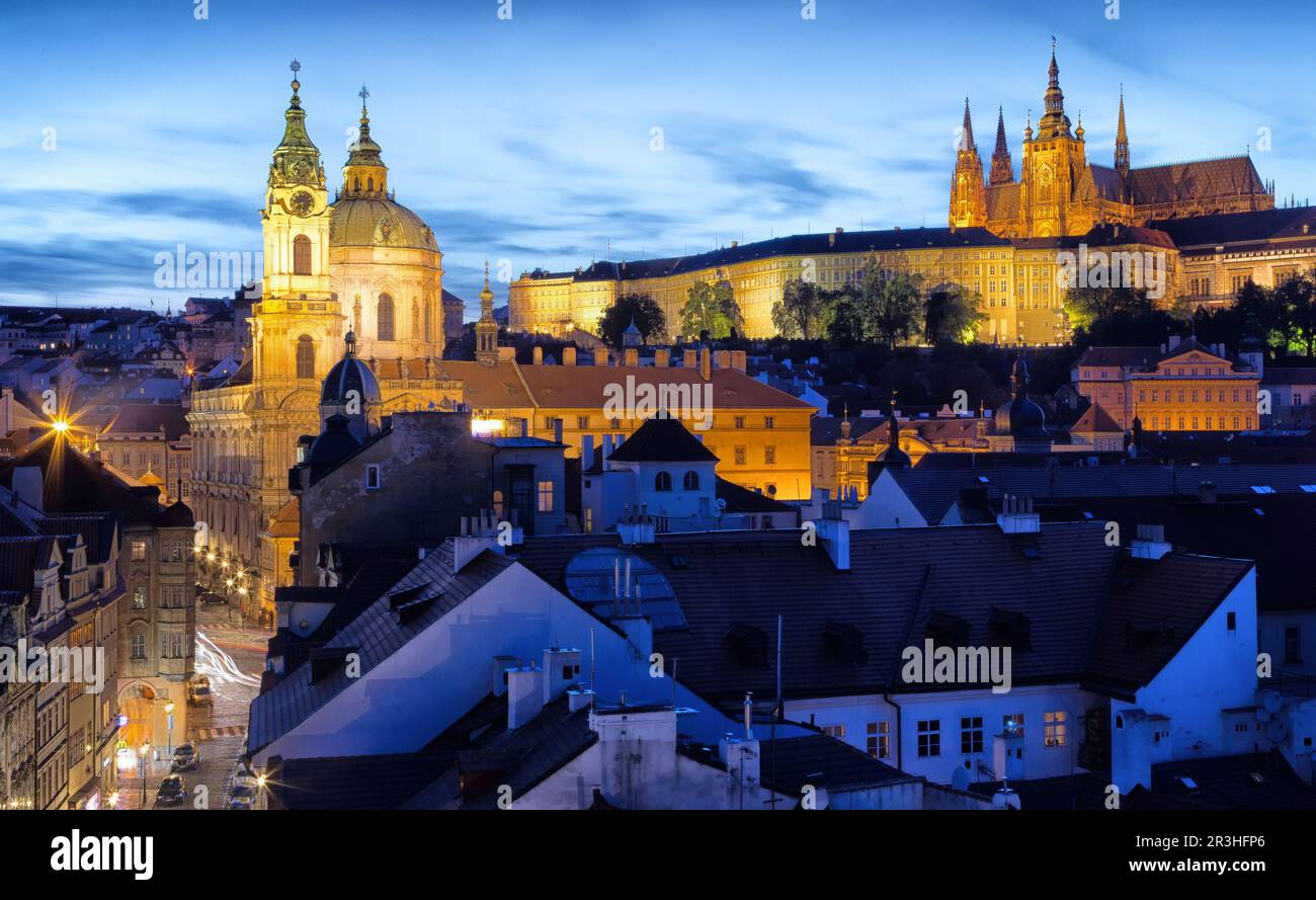 Silhouettes church gothic architecture hi-res stock photography and ...