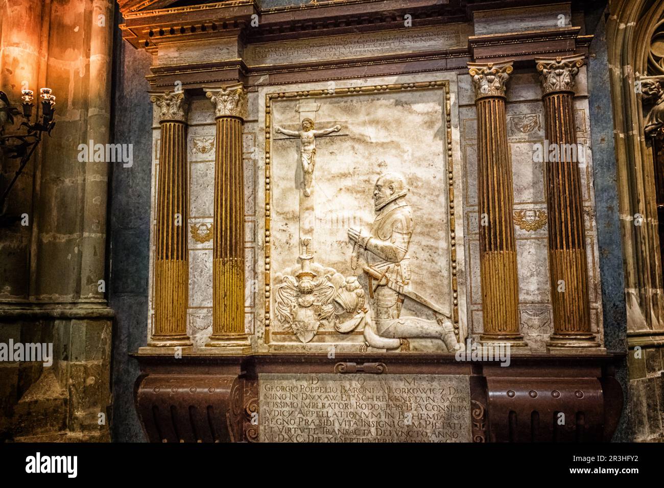 Saint Vitus Cathedral altar Stock Photo - Alamy