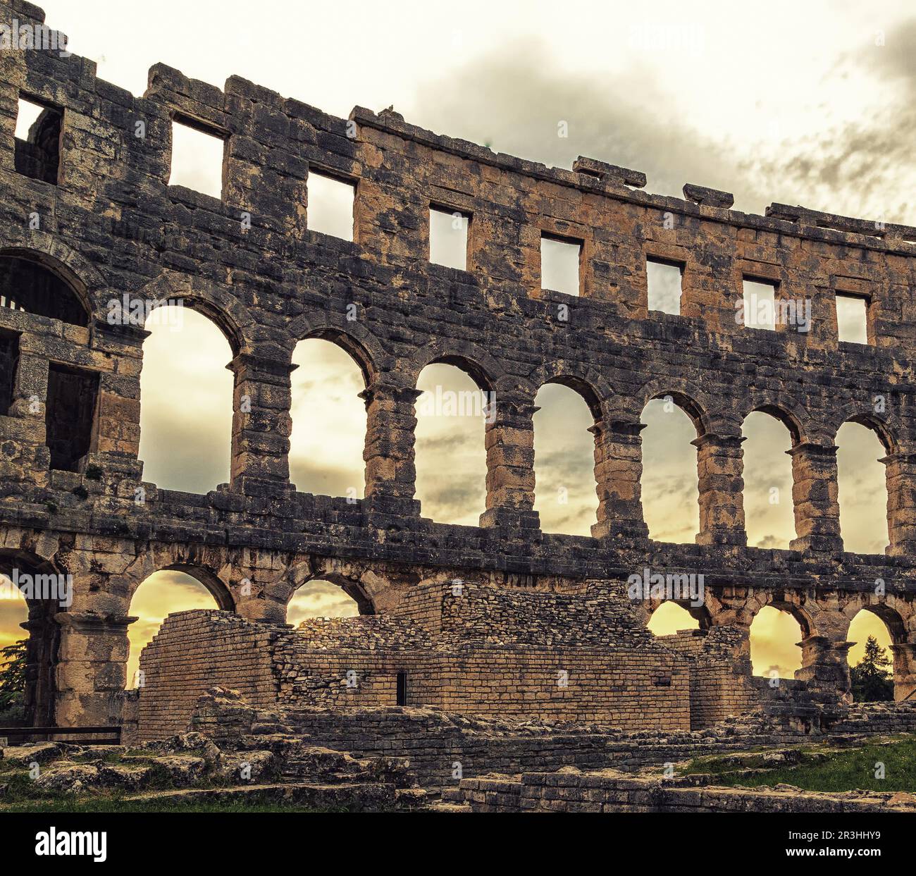 Classical pula hi-res stock photography and images - Alamy