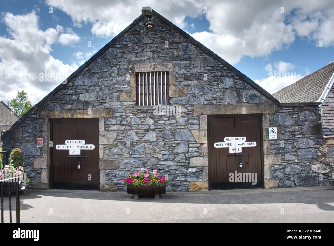 Glenfiddich, whisky, distillery, Dufftown, Highland, Scotland, Great ...