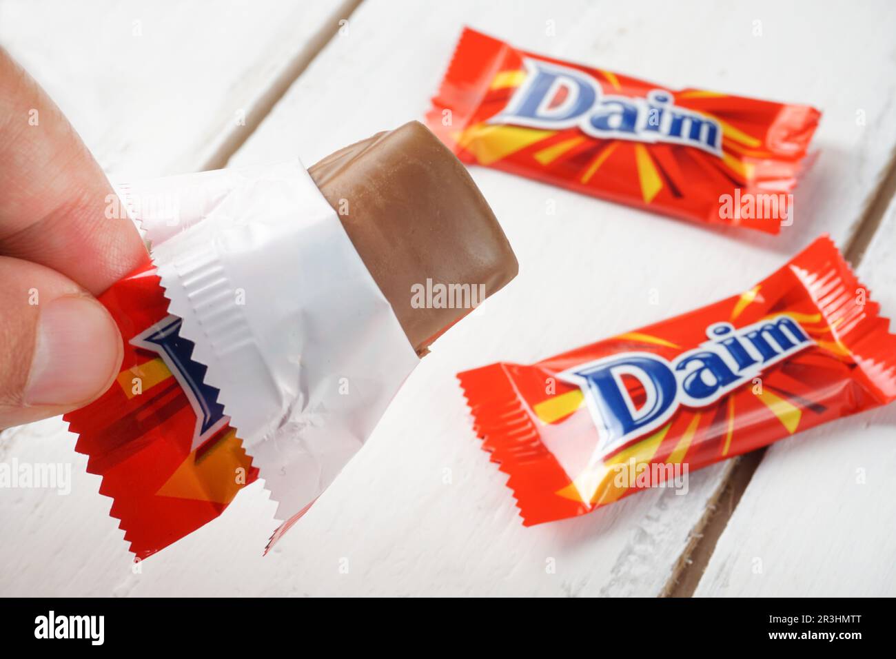 Daim bar hi-res stock photography and images - Alamy